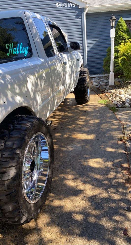 2003 Ford Ranger with 20x12 -55 XD Riot and 33/12.5R20 Federal Couragia ...