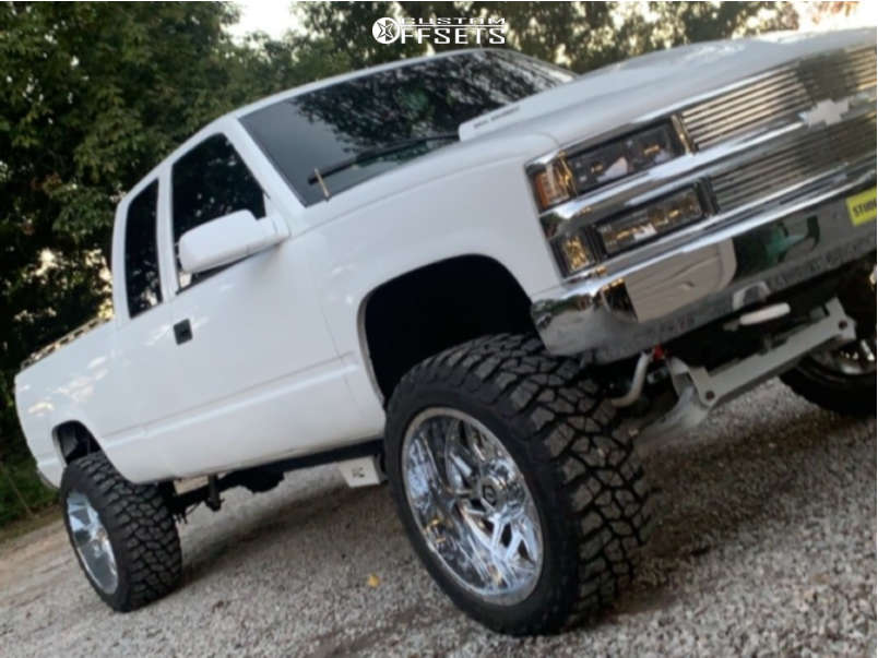1998 Chevrolet K1500 with 22x12 -44 TIS 544 and 35/12.5R22 Landspider ...