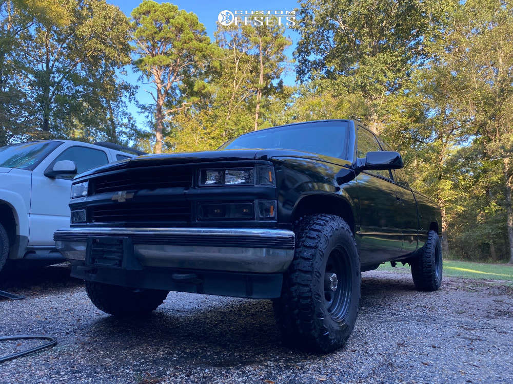 1995 Chevrolet K1500 with 16x8 -12 Vision Soft 8 and 33/11.5R16 ...