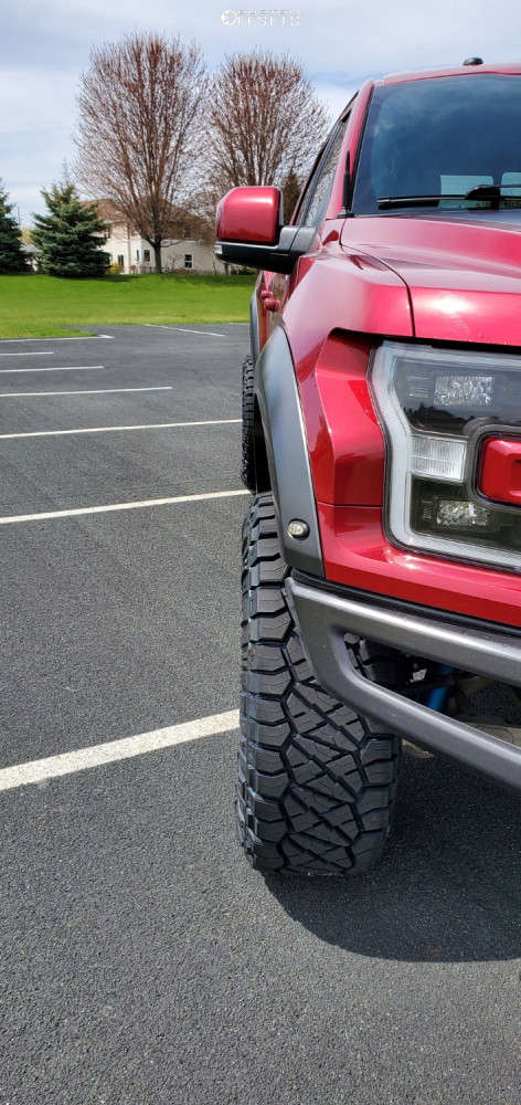 2018 Ford F-150 with 17x9 1 Fuel Covert and 35/12.5R17 Nitto Ridge ...