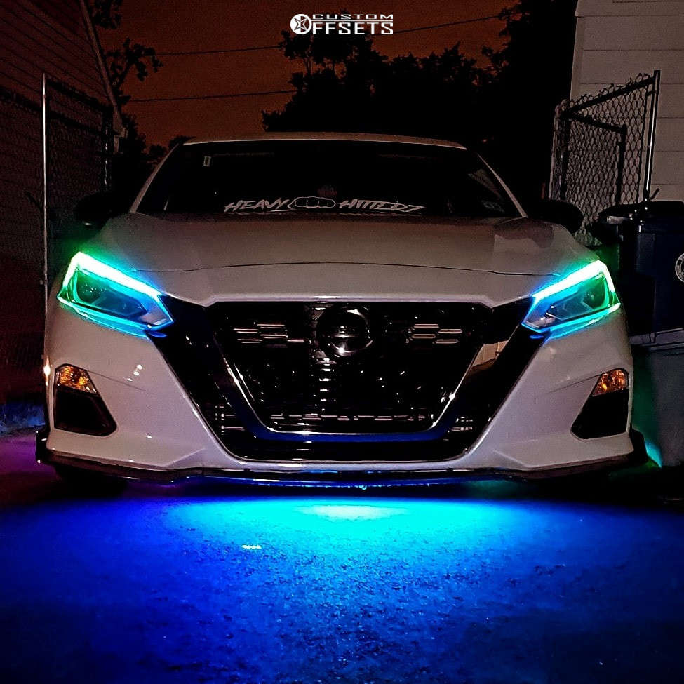 2019 Nissan Altima with 19x8.5 35 Vors Vr8 and 235/40R19 Lancaster Lr ...