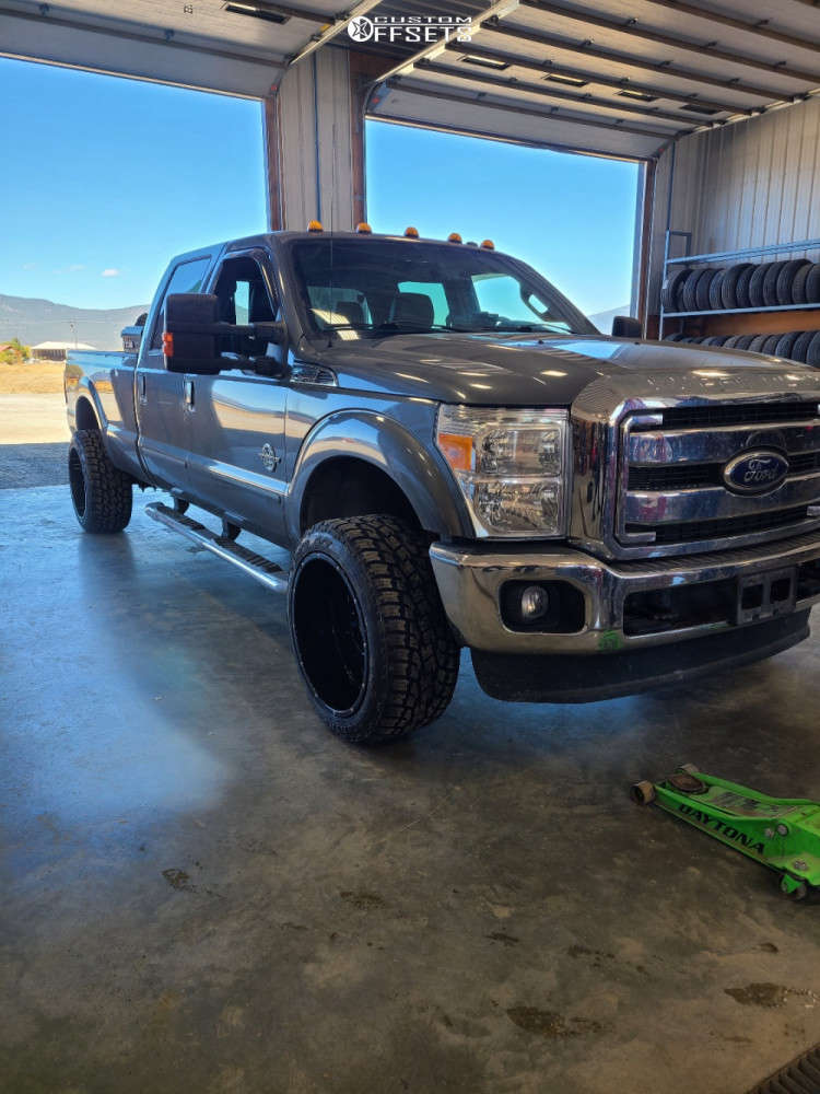 2011 Ford F-350 Super Duty with 22x12 -51 Vision Rocker and 33/12.5R22 ...