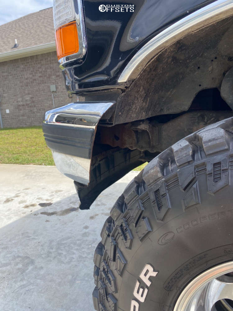 1992 Ford F-150 with 15x10 -47 Pro Comp 69 and 33/12.5R15 Cooper ...