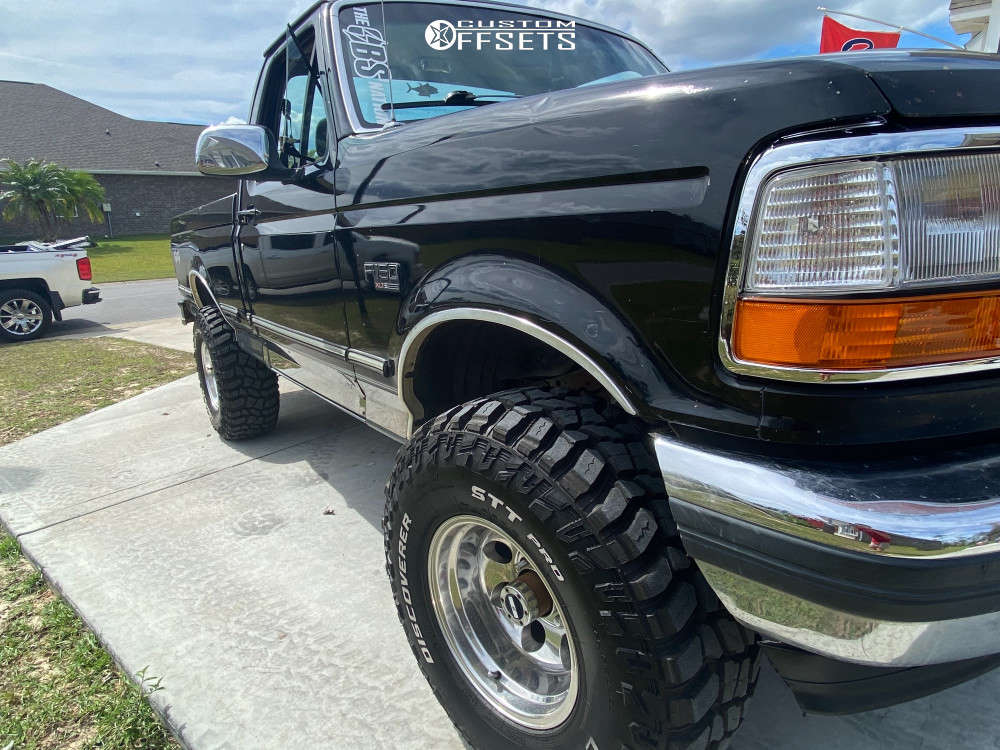 1992 Ford F-150 with 15x10 -47 Pro Comp 69 and 33/12.5R15 Cooper ...