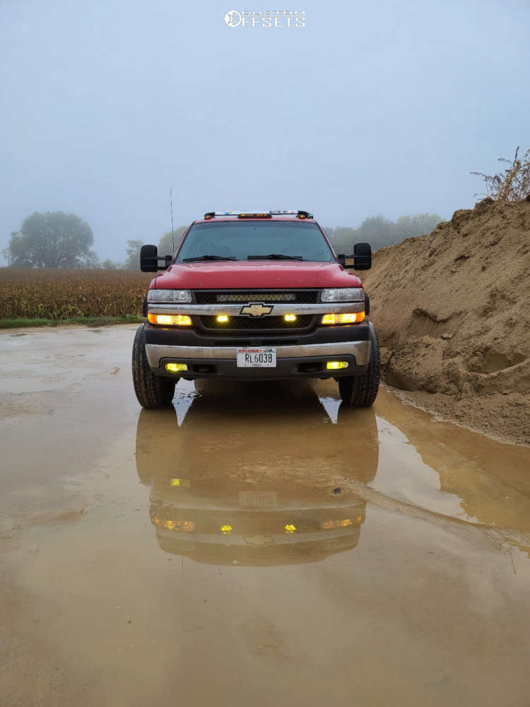 2001 Chevrolet Silverado 2500 HD with 18x9.5 -18 Vision Tactical and ...