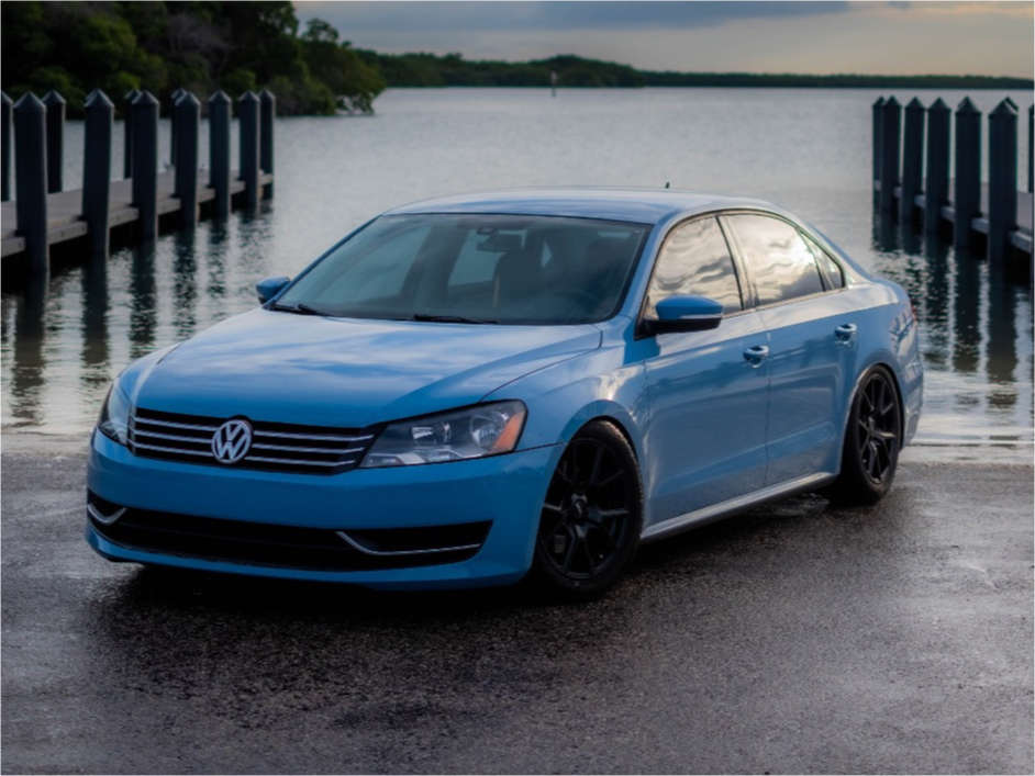 2014 Volkswagen Passat with 17x8 35 Voxx Lumi and 215/45R17 Sumitomo ...