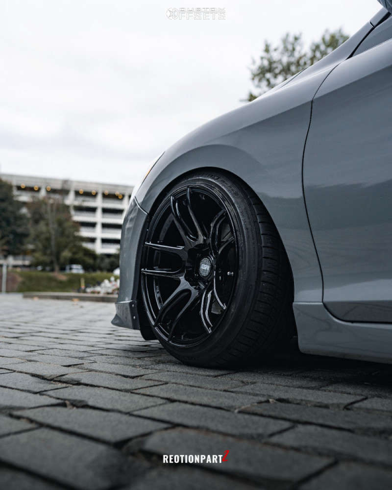 2014 Honda Accord with 18x10.5 22 ESR Cs8 and 225/40R18 Michelin Pilot ...