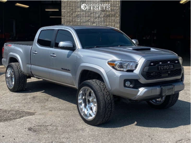 2019 Toyota Tacoma with 22x12 -51 Cali Offroad Sevenfold and 305/40R22 ...