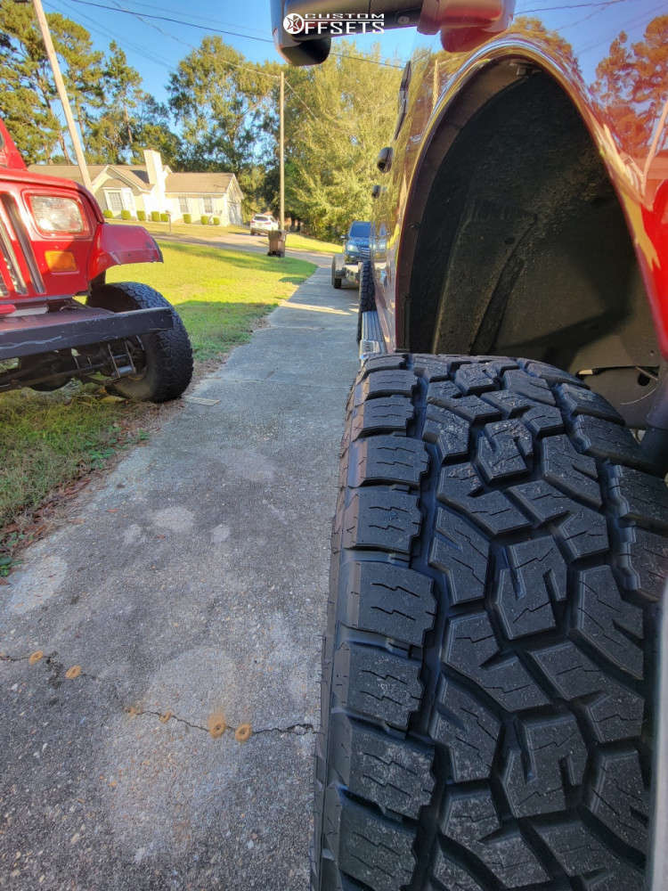 2021 Ram 2500 with 22x10 -19 Vision Rocker and 35/12.5R22 Toyo Tires ...
