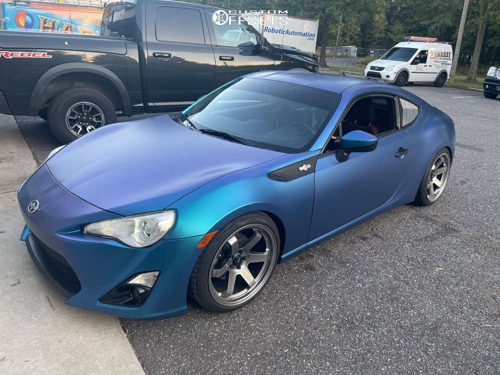 2013 Scion FR-S Wheel Offset Nearly Flush Coilovers | 1915837 | Custom Offsets