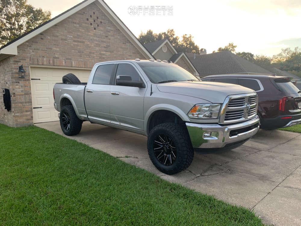 2017 Ram 2500 with 20x9 0 Moto Metal Mo998 and 35/12.5R20 Toyo Tires ...