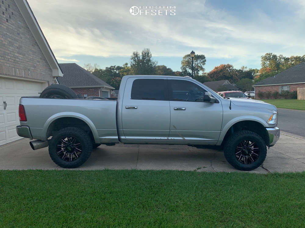 2017 Ram 2500 with 20x9 0 Moto Metal Mo998 and 35/12.5R20 Toyo Tires ...