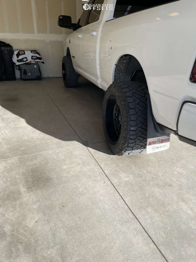 2020 Ram 2500 with 20x12 -44 Hostile Reaper and 33/12.5R20 Nitto Ridge ...