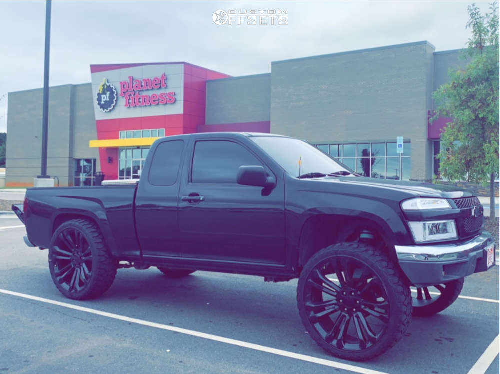 2004 Chevrolet Colorado with 26x9 32 OE Replicas Split 7s and 35/13 ...