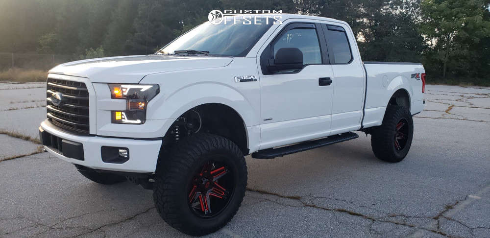 2017 Ford F-150 with 20x10 -25 Vision Razor and 35/12.5R20 Radar ...