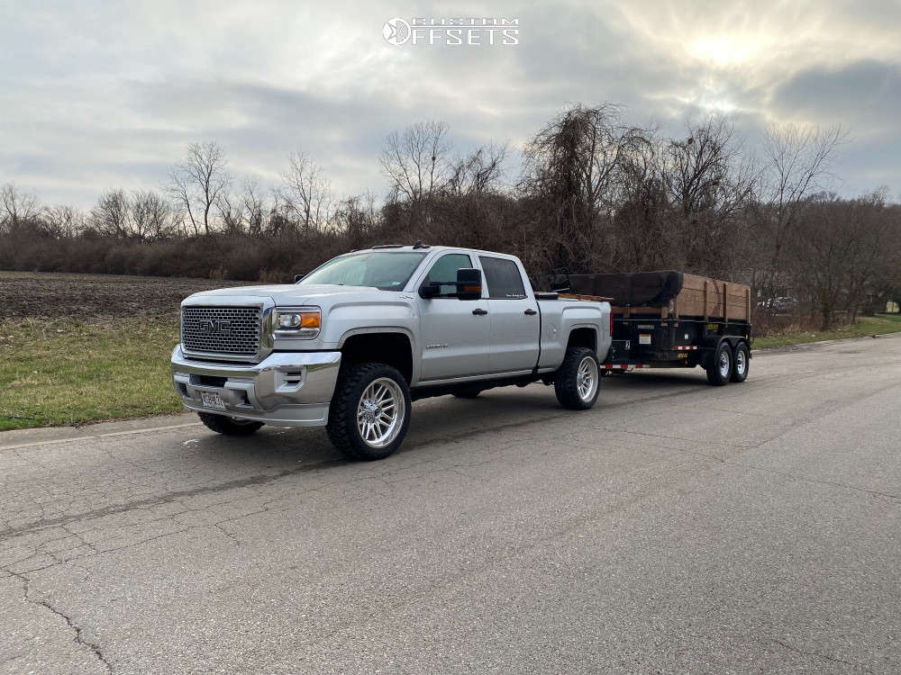 2018 GMC Sierra 2500 HD with 22x10 -18 Fuel Ignite and 33/12.5R22 Kenda ...