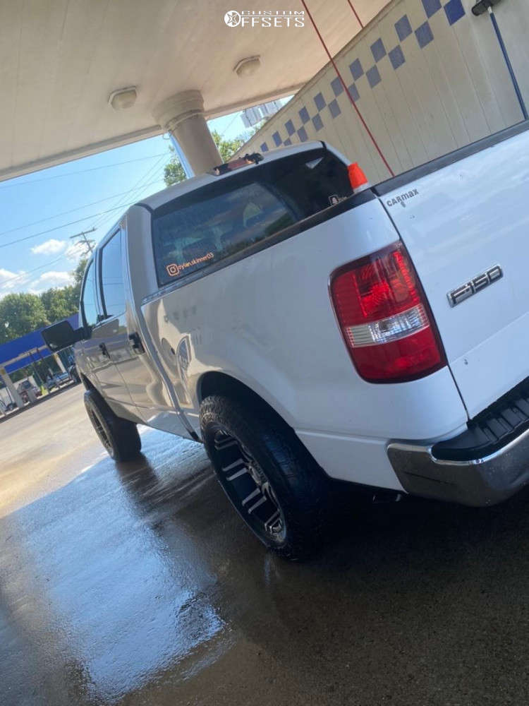 2007 Ford F-150 with 18x10 -21 Eagle Alloy Series 064 and 33/10.5R18 ...