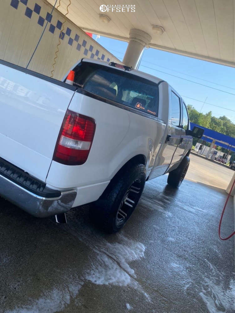 2007 Ford F-150 with 18x10 -21 Eagle Alloy Series 064 and 33/10.5R18 ...