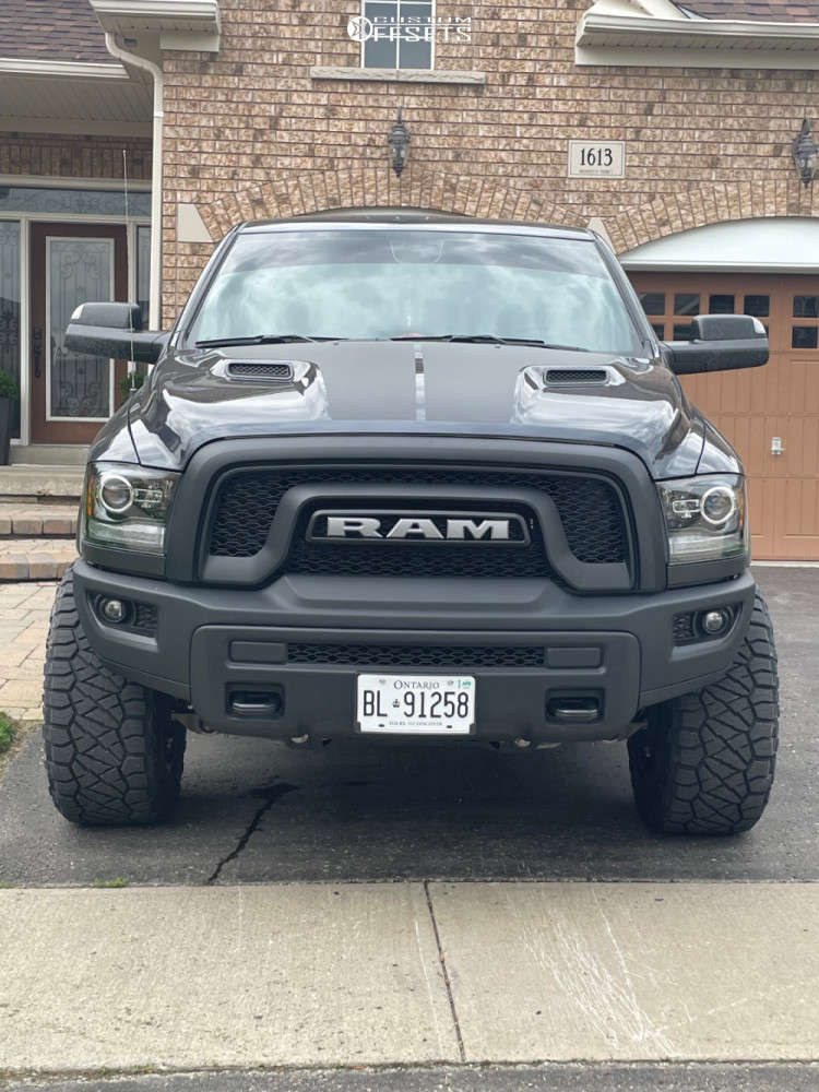 2021 Ram 1500 Classic with 20x12 -44 Fuel Sledge D595 and 35/13.5R20 ...