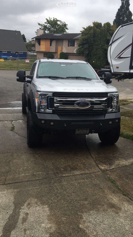 2017 Ford F-350 Super Duty with 20x10 -22 Moto Metal Mo968 and 35/12 ...