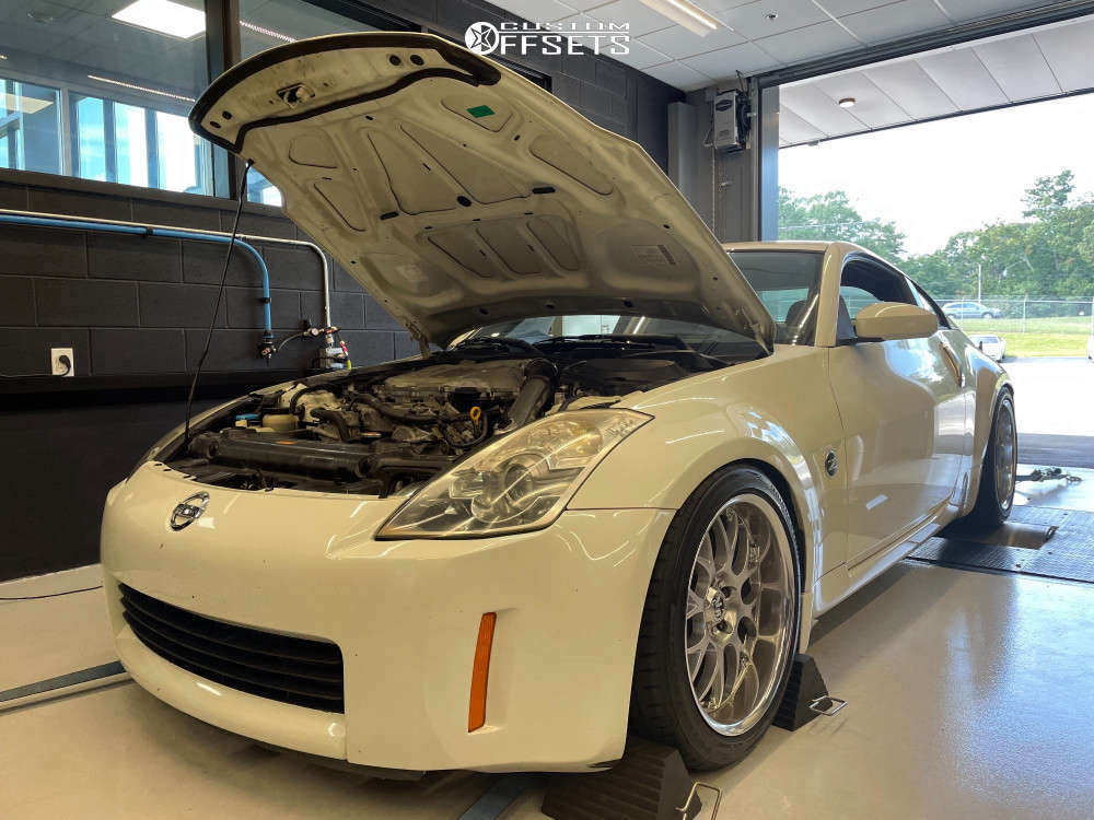2004 Nissan 350Z Wheel Offset HellaFlush Coilovers | 1920517 | Custom ...