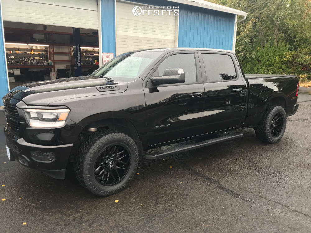 2019 Ram 1500 with 20x10 -25 Motiv Offroad Magnus and 295/55R20 Nitto ...