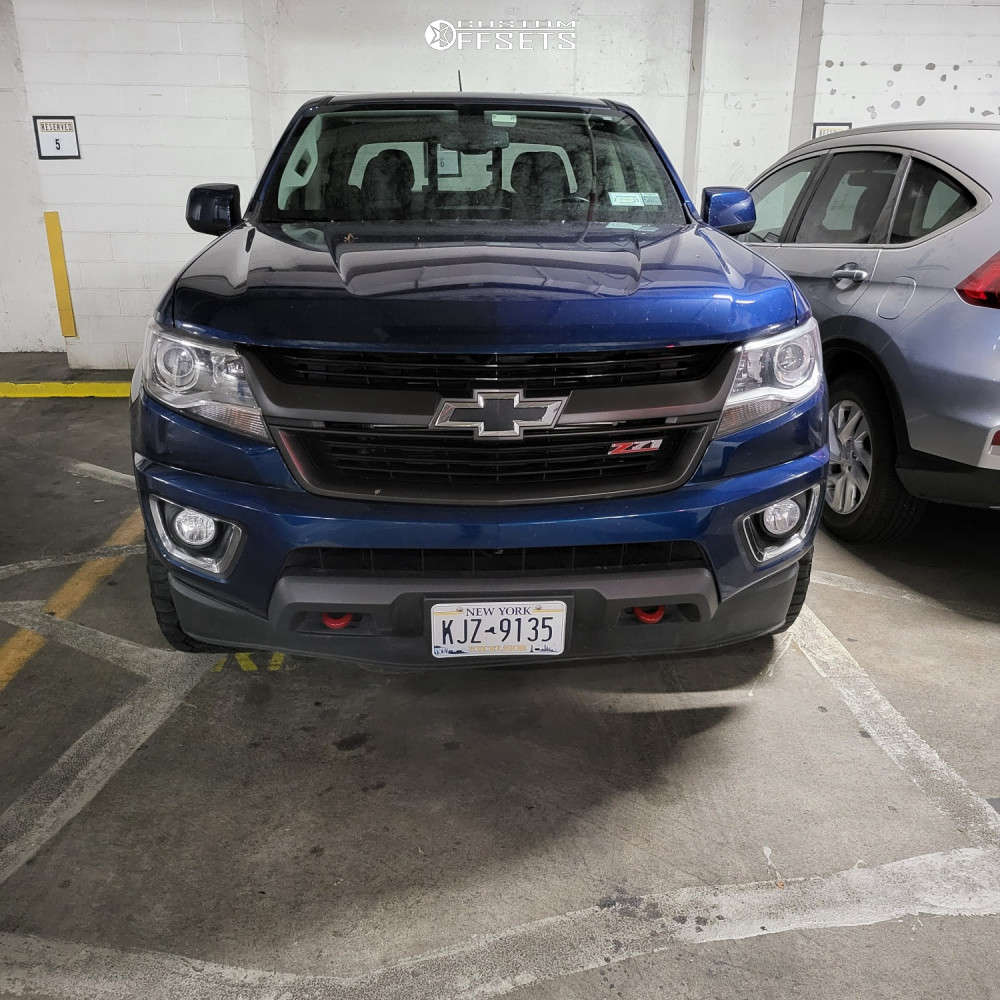 2019 Chevrolet Colorado with 20x9 12 XD Boneyard and 265/50R20 Nitto ...