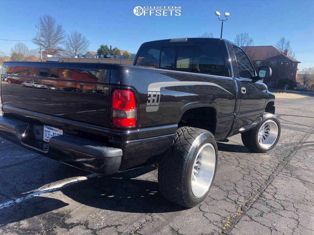 2001 Dodge Ram 1500 with 20x12 -44 V-Rock Anvil and 305/50R20 Nitto ...