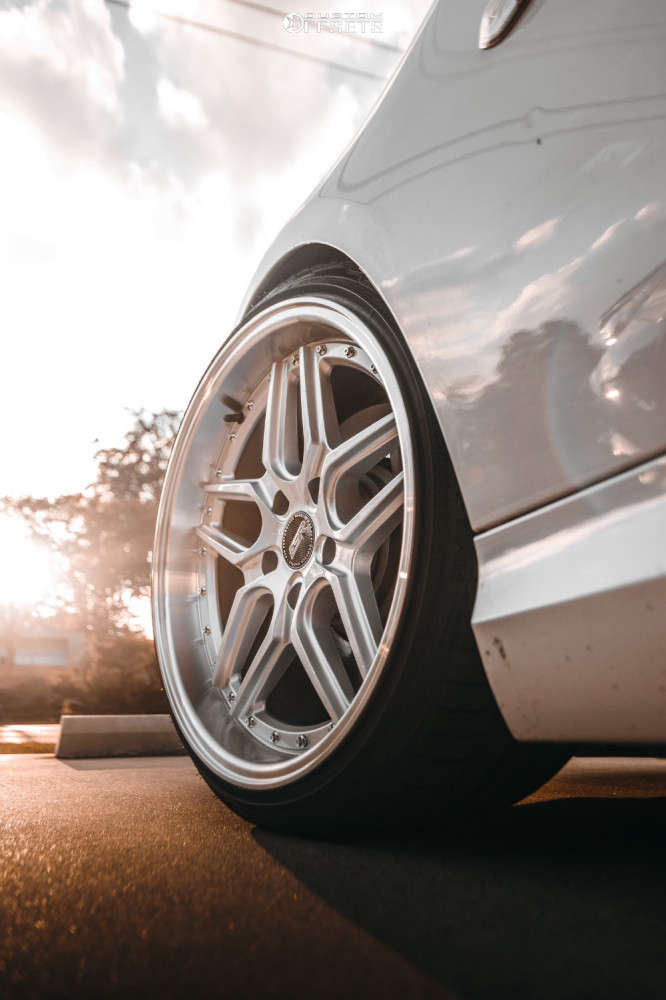 2009 BMW 335i with 18x9.5 22 ESR Cs15 and 225/35R18 Petlas Velox Sport ...