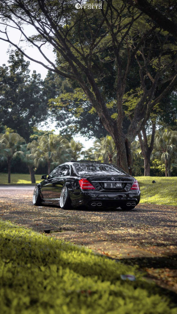 2007 Mercedes-Benz S65 AMG with 21x10.5 -10 Wheels Of Karma Astonish Forged and 255/30R21 ...