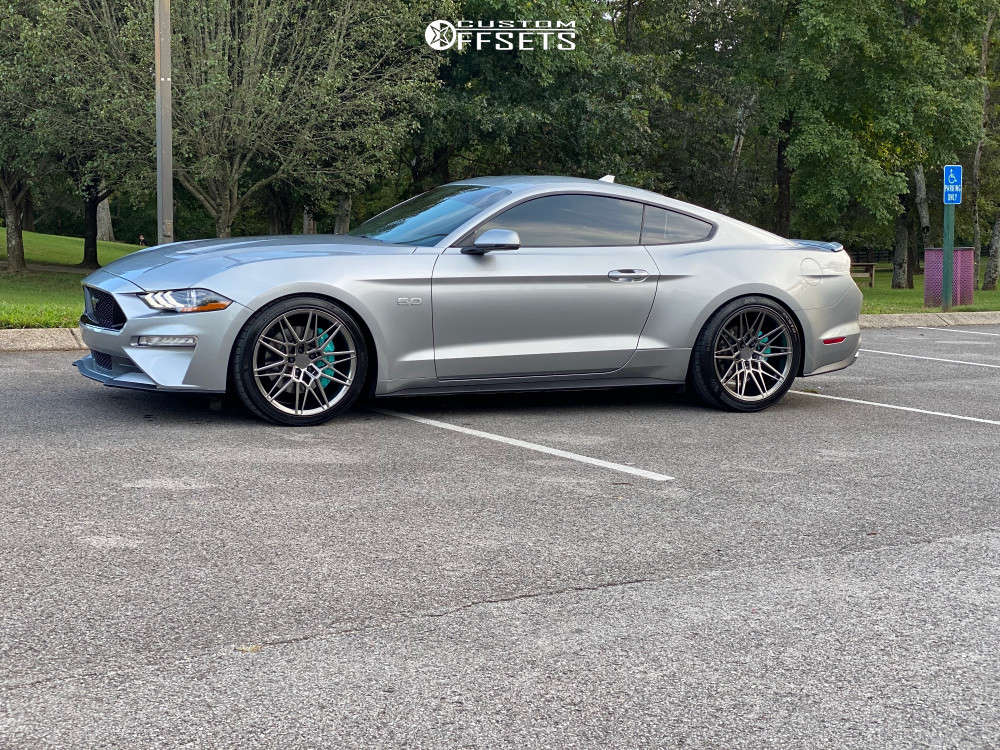 2020 Ford Mustang with 20x10 40 Axe Cf1 and 275/35R20 Kumho Ps91 and ...