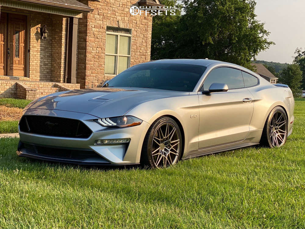 2020 Ford Mustang with 20x10 40 Axe Cf1 and 275/35R20 Kumho Ps91 and ...