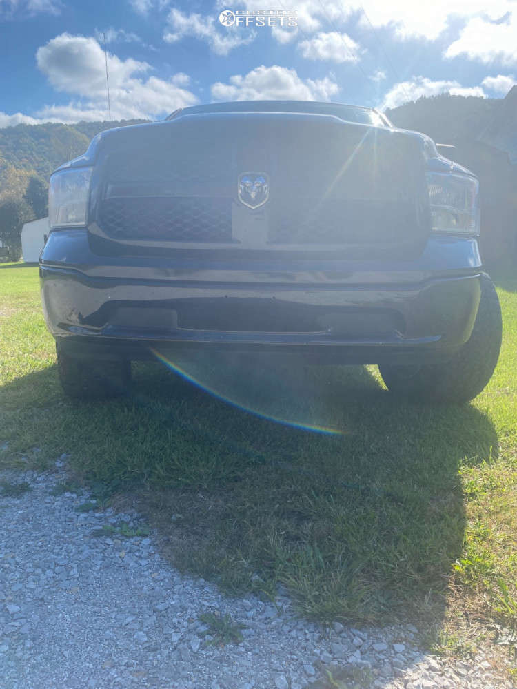 2017 Ram 1500 with 20x12 -44 Hardrock Affliction and 35/12.5R20 Pro ...