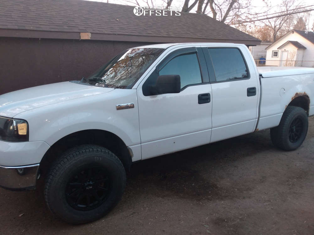 2006 Ford F-150 with 18x9 24 Alloy Ion 143 and 305/65R18 Sailun ...