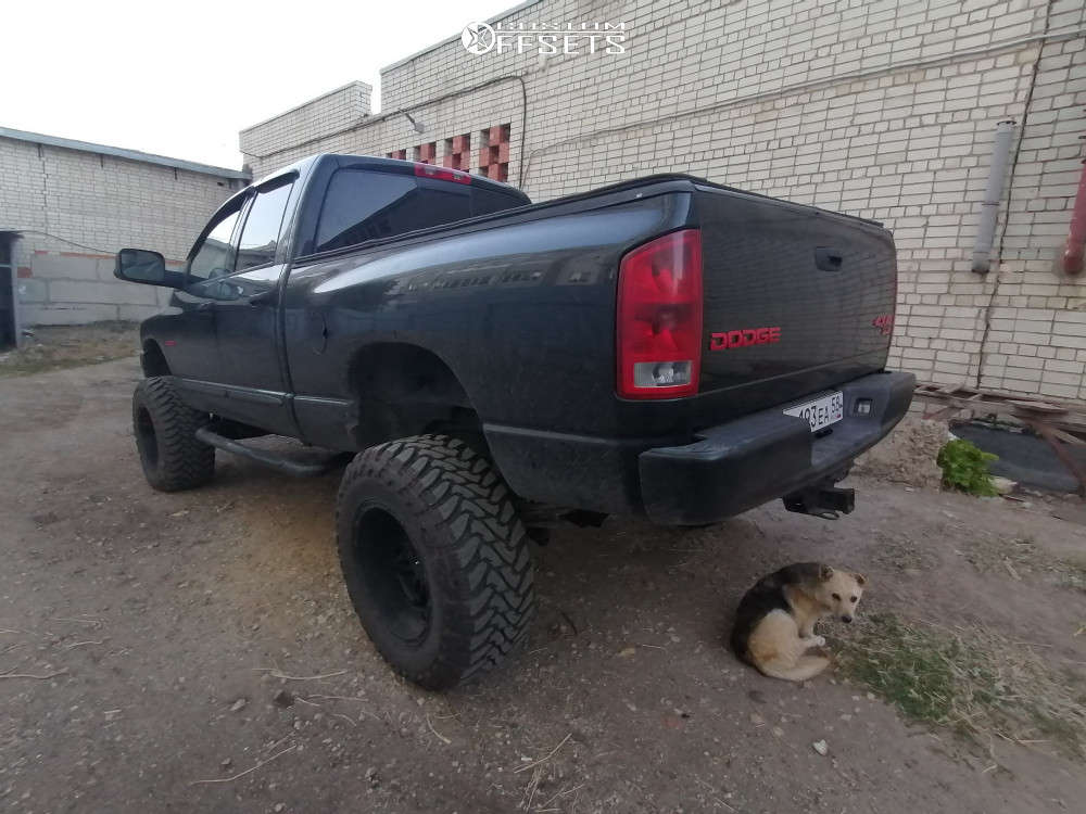 2003 Dodge Ram 1500 with 20x9 -40 Fuel Hostage D530 and 37/12.5R20 Toyo ...
