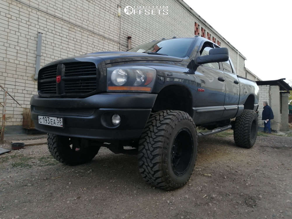 2003 Dodge Ram 1500 with 20x9 -40 Fuel Hostage D530 and 37/12.5R20 Toyo ...