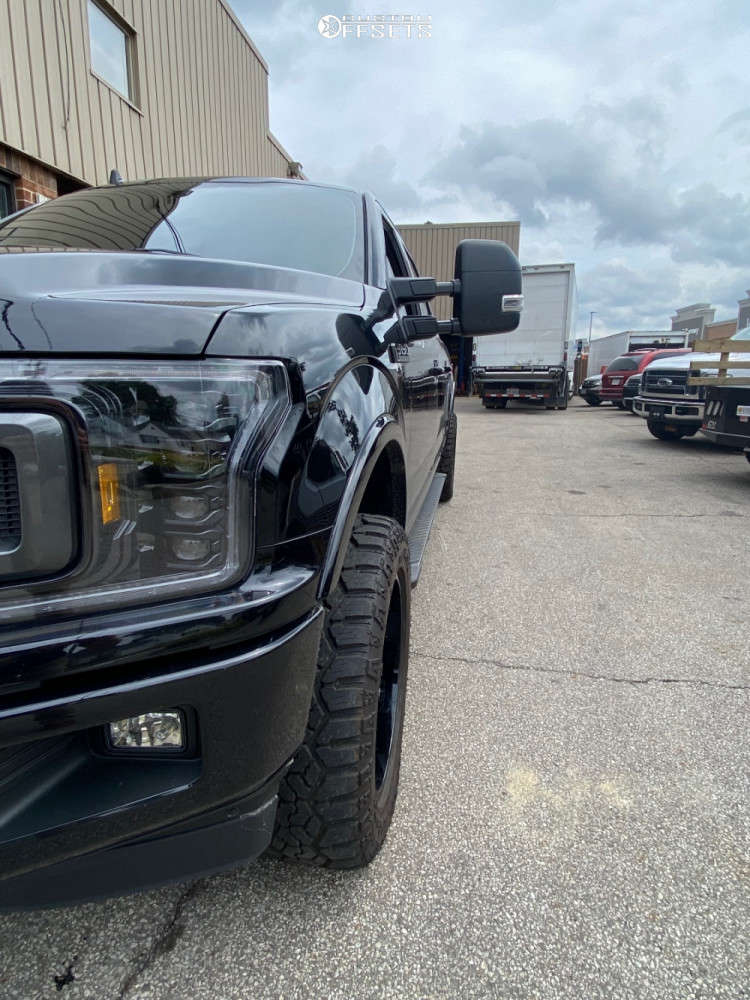 2018 Ford F-150 with 20x9 -12 Panther Offroad 578 and 33/9.5R20 Kanati ...
