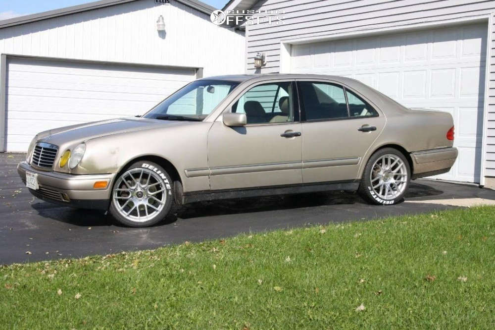1998 Mercedes-Benz E430 Wheel Offset Nearly Flush Stock | 1933479 ...