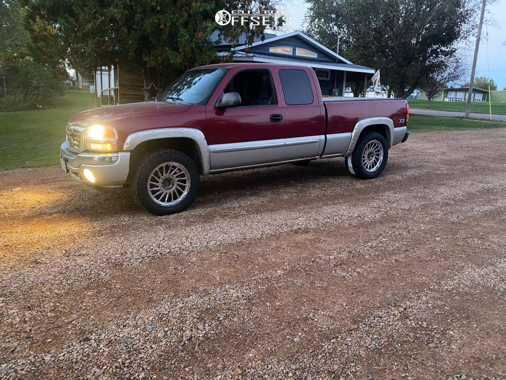 2005 GMC Sierra 1500 with 20x9 -24 Scorpion Razor and 33/11.5R20 ...