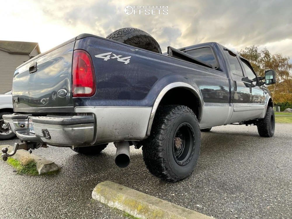 2003 Ford F-250 Super Duty with 17x10 -25 Vision Tactical and 33/11 ...