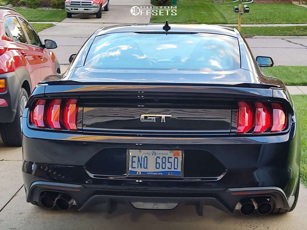 2021 Ford Mustang with 19x10 40 MMR GT 350 and 275/40R19 General G-max ...