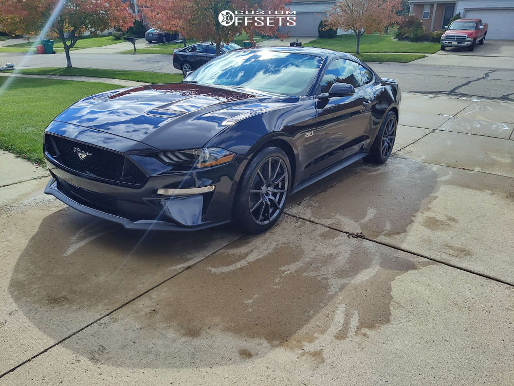 2021 Ford Mustang with 19x10 40 MMR GT 350 and 275/40R19 General G-max ...