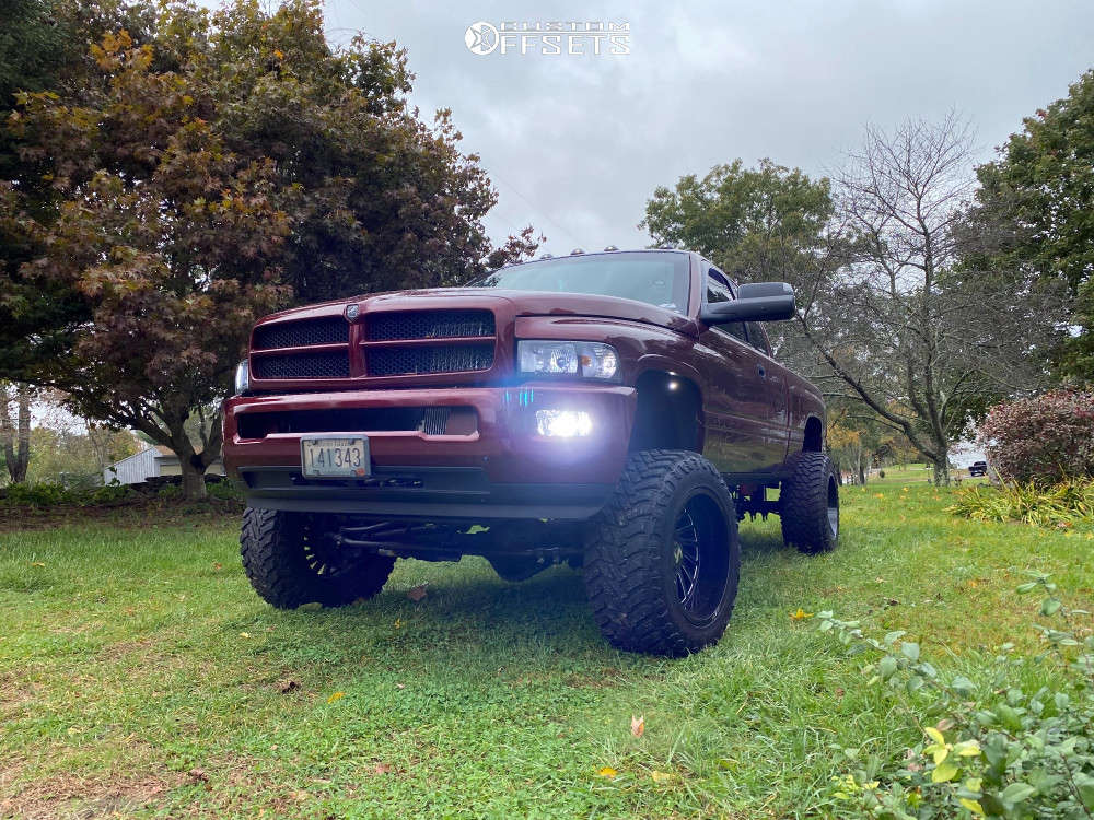 2002 Dodge Ram 2500 with 20x12 -51 ARKON OFF-ROAD Caesar and 35/12.5R20 ...