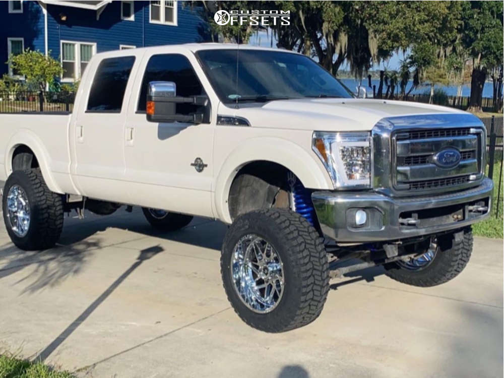 2013 Ford F-250 Super Duty with 22x12 -44 Gear Off-Road 761c and 37/13 ...