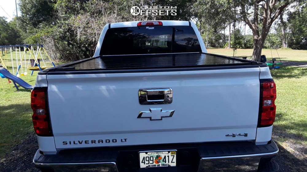 2018 Chevrolet Silverado 1500 with 20x12 -57 Vision Spyder and 35/12 ...