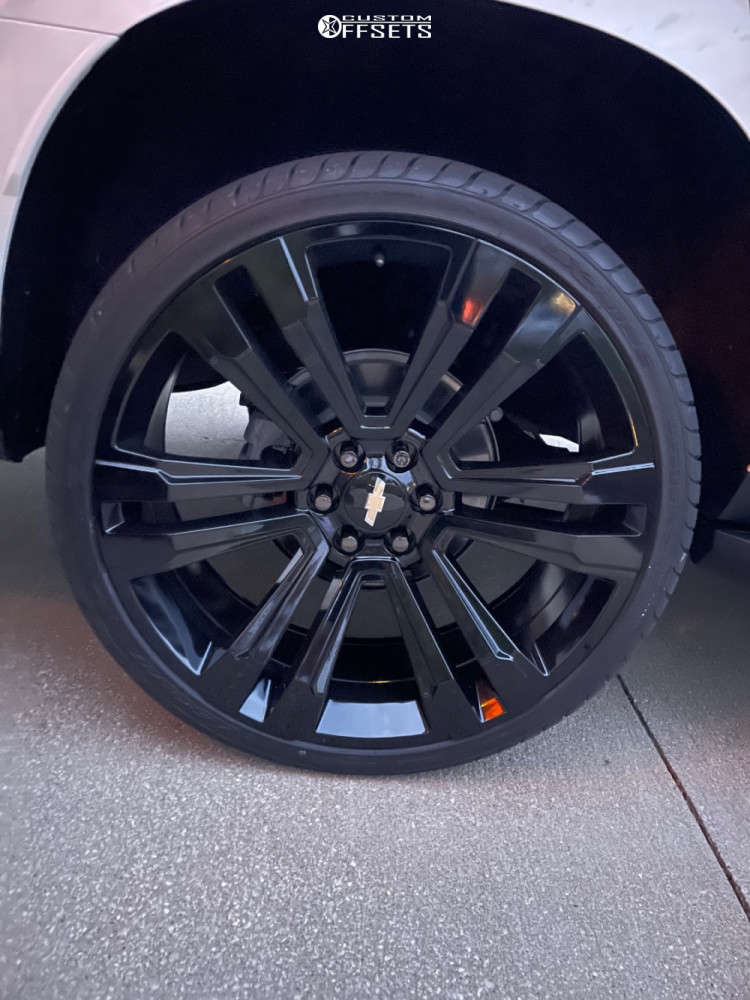 2021 Chevrolet Tahoe with 26x10 30 Replica Rt4 and 295/30R26 Lexani Lx-nine and Stock | Custom ...
