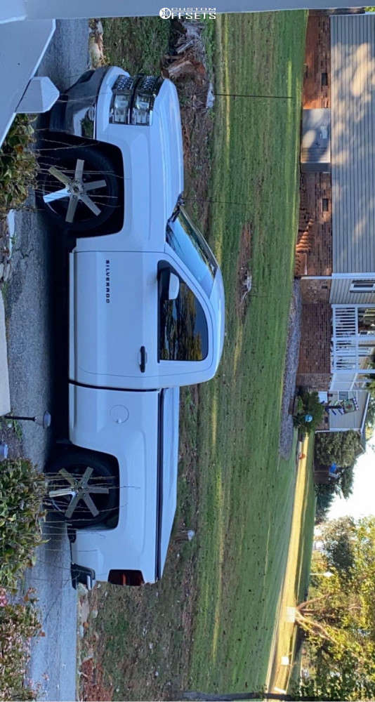 2014 Chevrolet Silverado 1500 with 22x9.5 0 Strada Coda and 27/9.5R22 ...