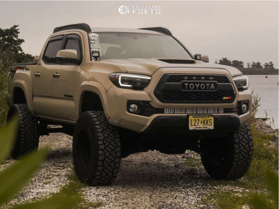 2017 Toyota Tacoma with 20x12 -44 V-Rock V-rock VR15 Strike and 35/12 ...