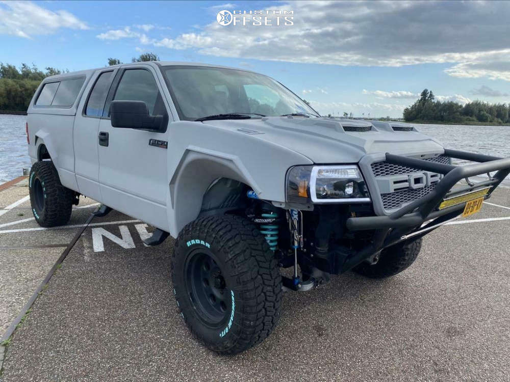 2004 Ford F-150 with 18x9.5 -12 American Offroad A105 and 35/12.5R18 ...