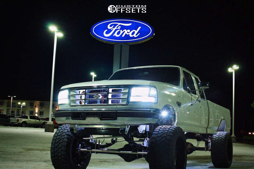 1995 Ford F-250 with 24x14 -81 ARKON OFF-ROAD Alexander and 38/15.5R24 ...